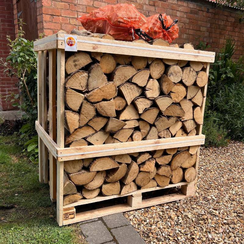 Kiln Dried Logs for Sale in Armitage | Beech, Birch, Hornbeam, Oak